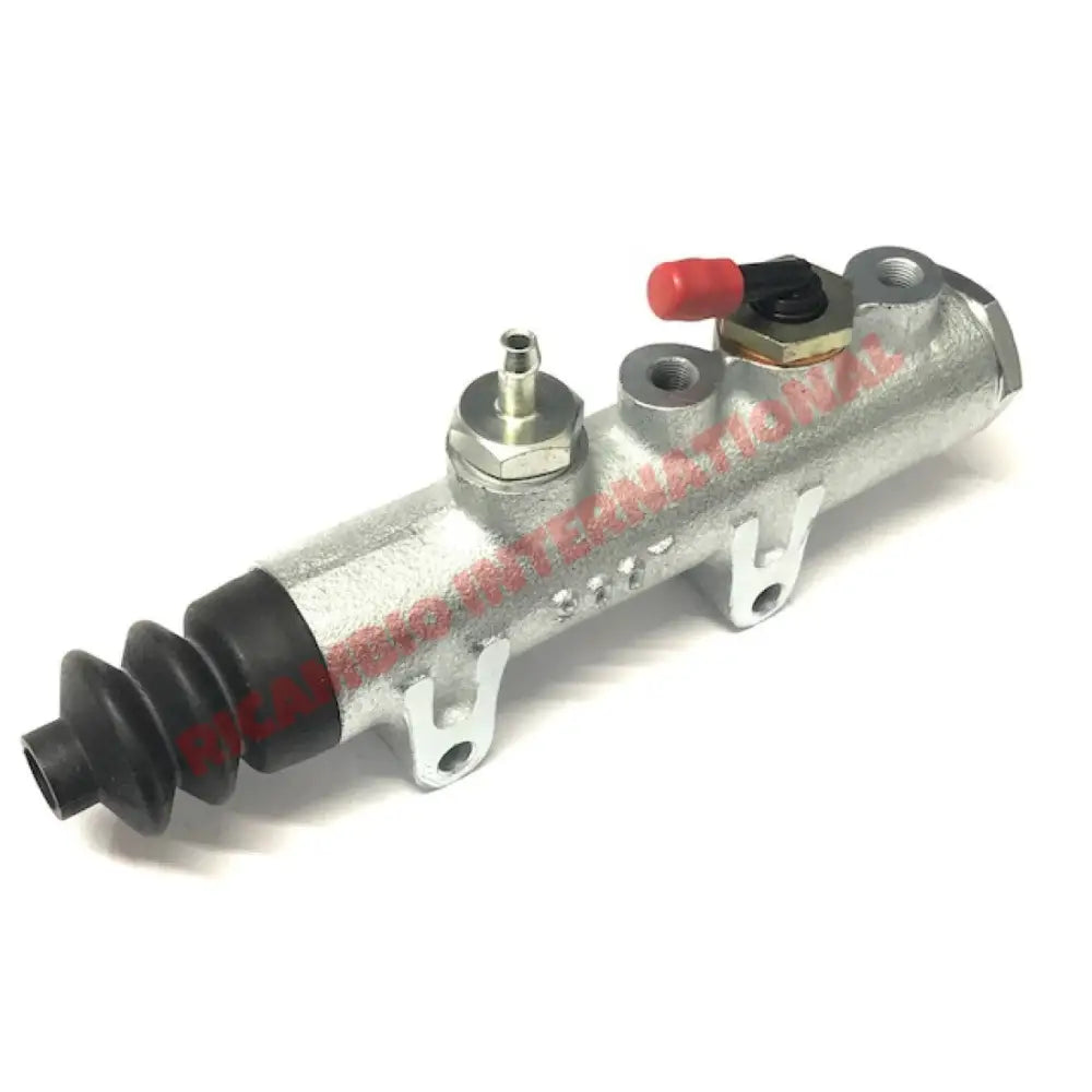 Brake Master Cylinder - Fiat 900E - Ricambio – Ricambio International Ltd
